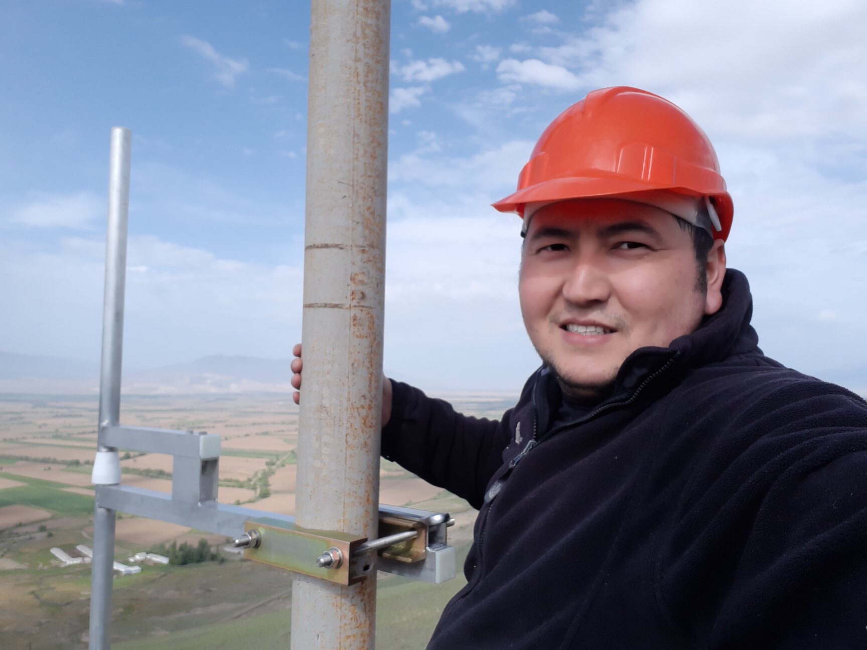 Talas Station Hits the Airwaves – Guy and Chris – FEBC International